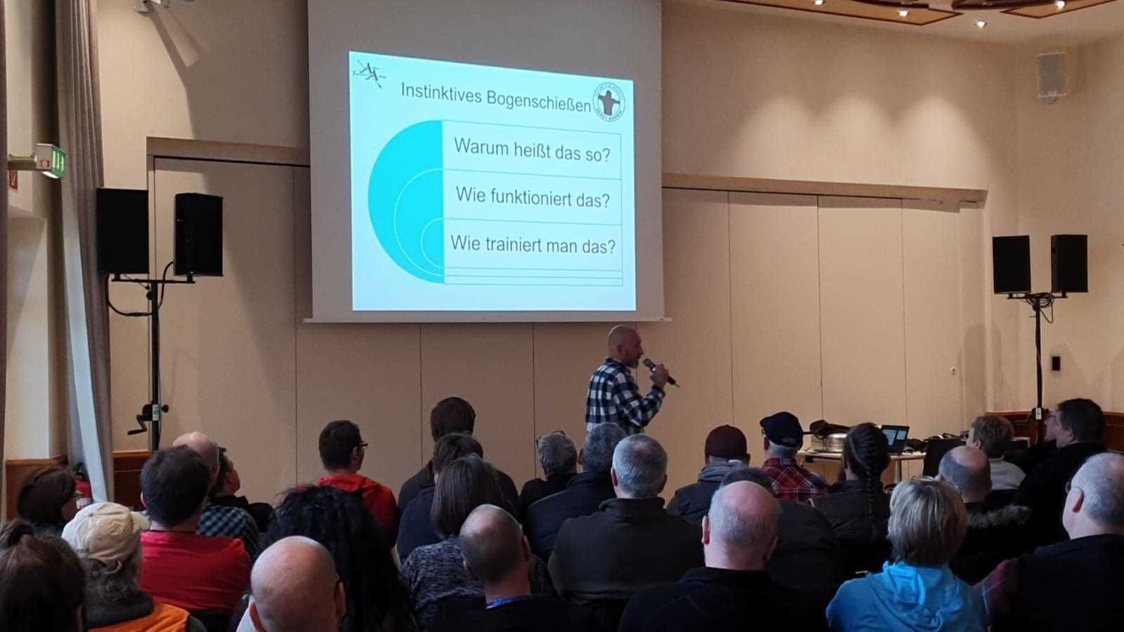 Henry Bodnik Instinktives - Intuitives Bogenschießen bei der Paderbow 2021