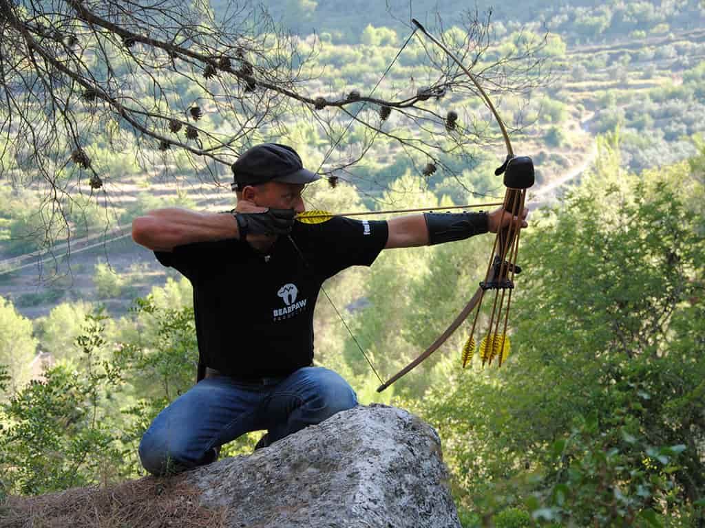 Über Henry Bodnik | Bodnik Bows